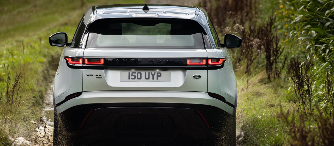 Approved Used Range Rover Velar Dynamic SE | Land Rover UK